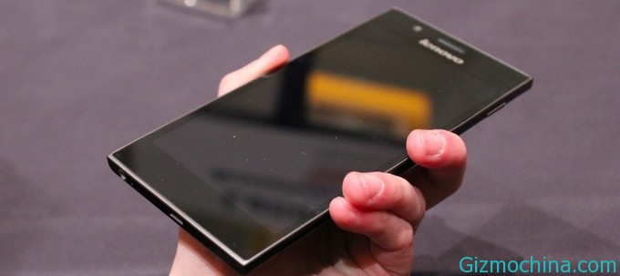 Lenovo K900 smartphone price exposure for $640 USD - Gizmochina