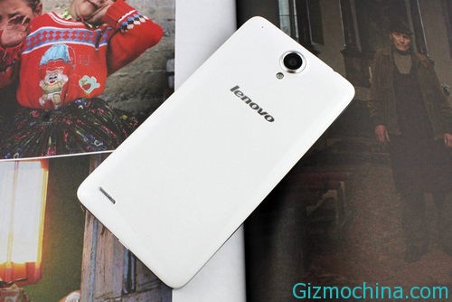 Special price of 5-inch Lenovo S890 just for $235 USD - Gizmochina