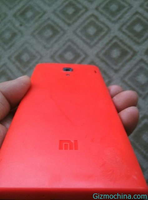 The new red color Xiaomi smartphone exposure - Gizmochina