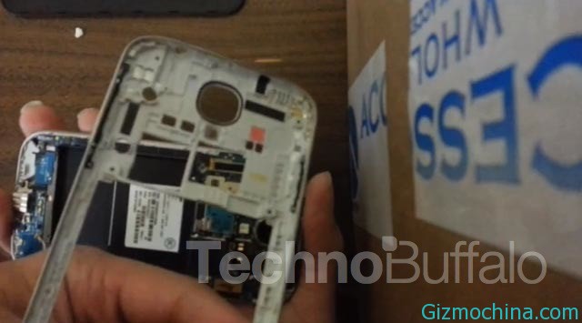 Samsung Galaxy S4 teardown video - Gizmochina
