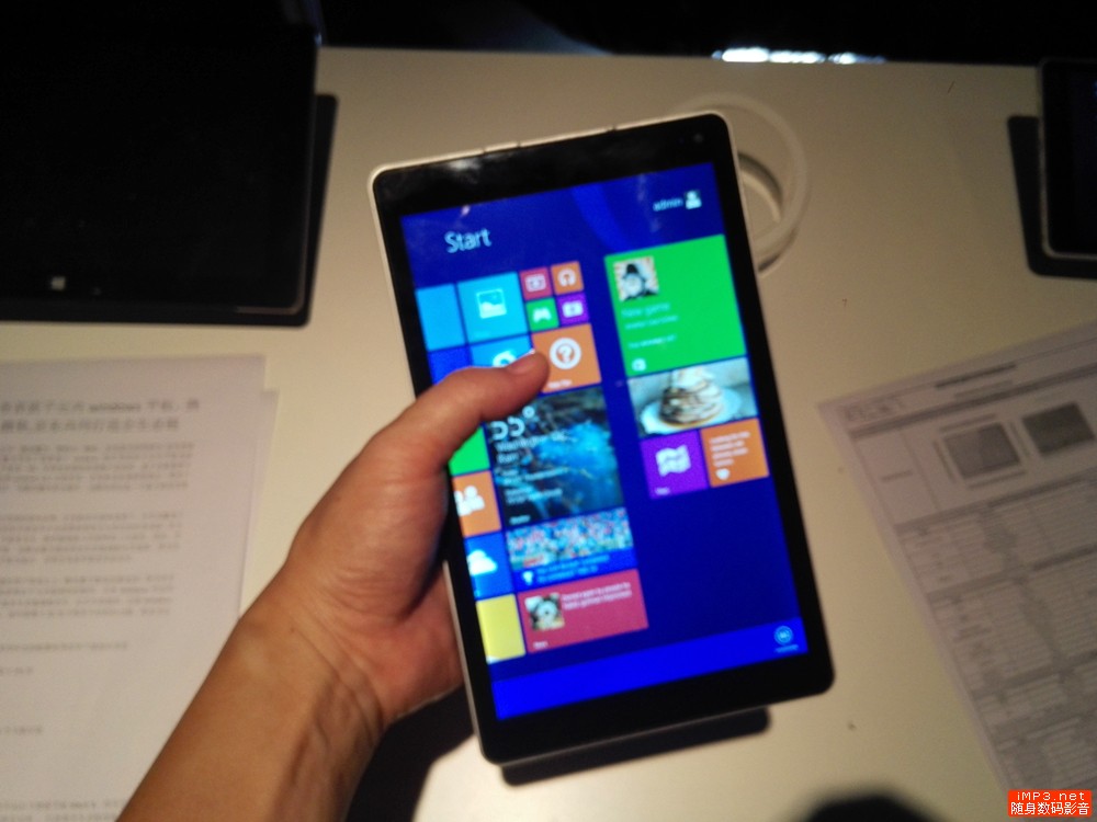 8inch windows 8 tablet priced at $128 — Cube iwork8 hands on - Gizmochina