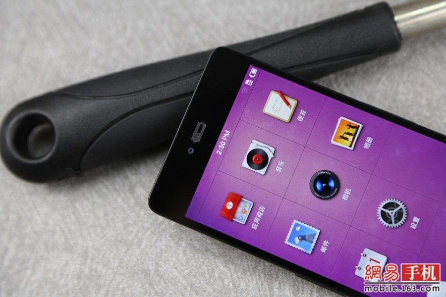 Smartisan T1 Phone Hands-on Pictures - Gizmochina