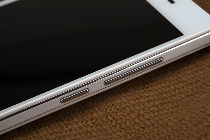 Gionee Marathon M3 Review:a phone that can also charge your devices ...