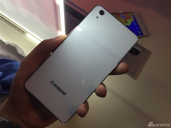 Coolpad's sub brand ivvi's first phone priced at RMB1799($249) - Gizmochina