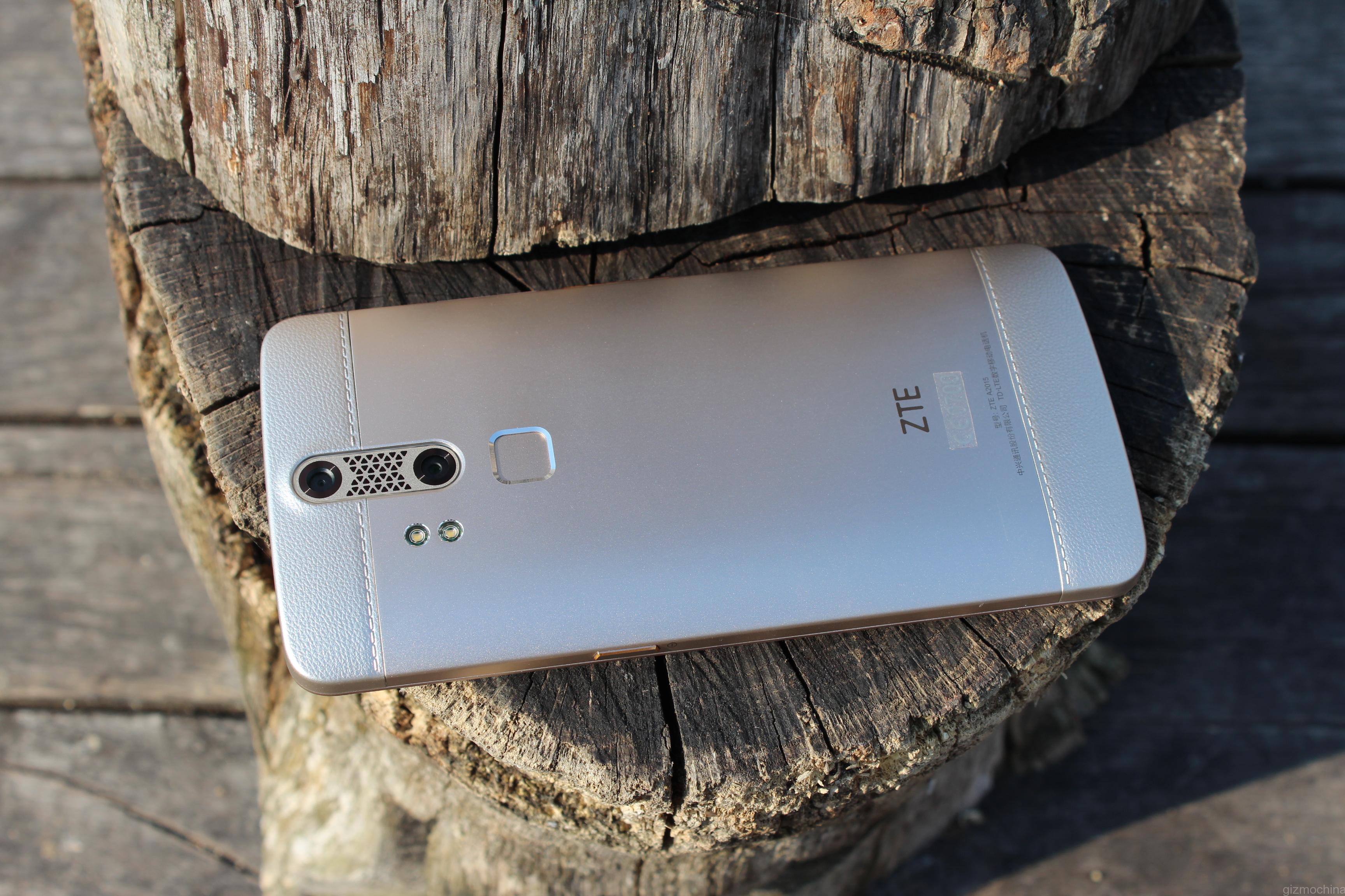 Check Out ZTE Axon Video Review!