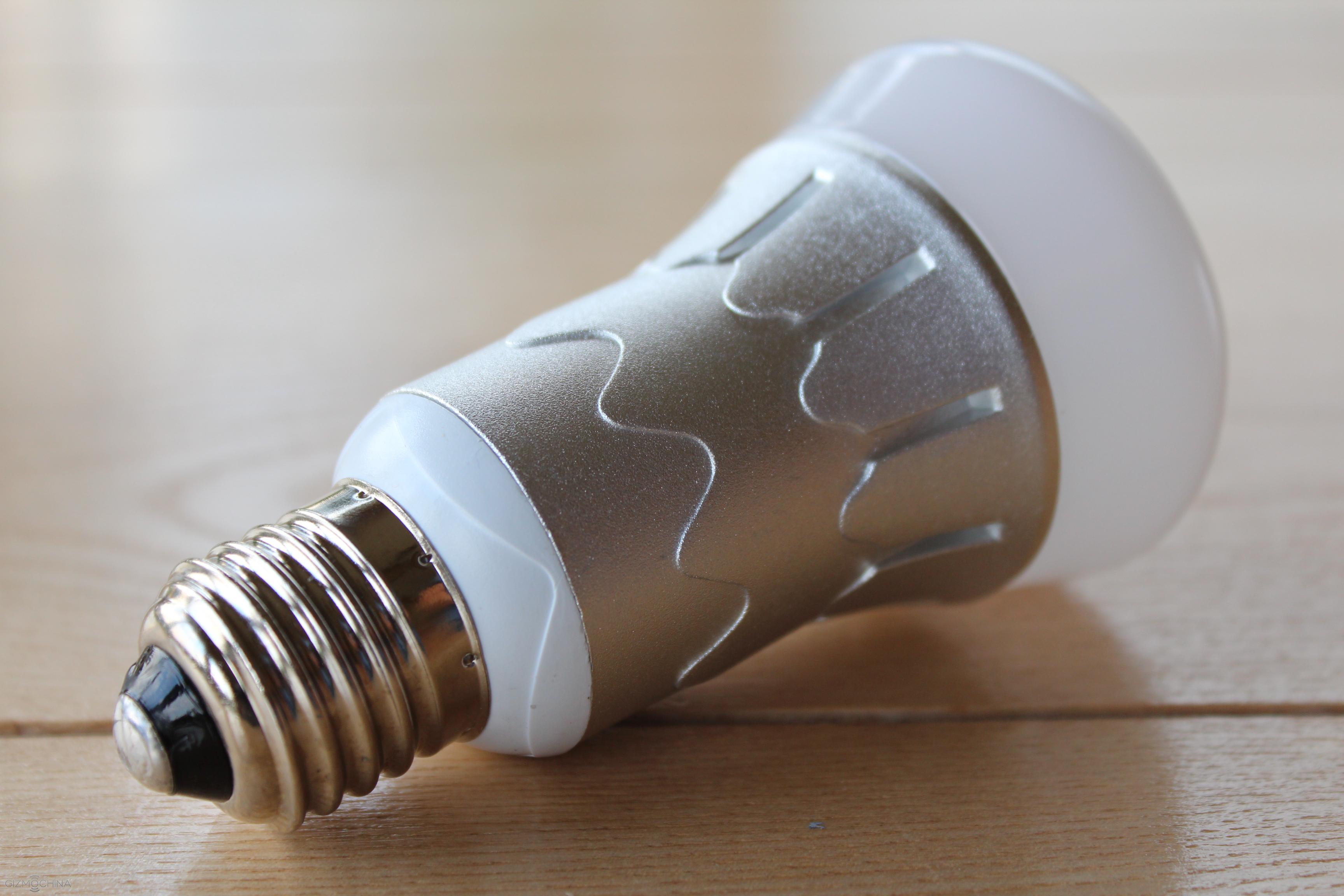 Meizu X-Light Plus Smart LED Light Bulb Review