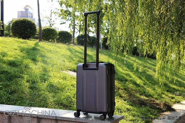 Xiaomi Announces the Mi Trolley, A Practical Mid-sized Suitcase for 299 ...