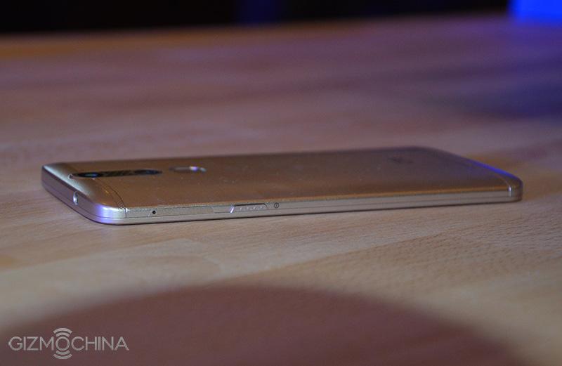 First Hands On With ZTE Axon Mini With Force Touch - Gizmochina