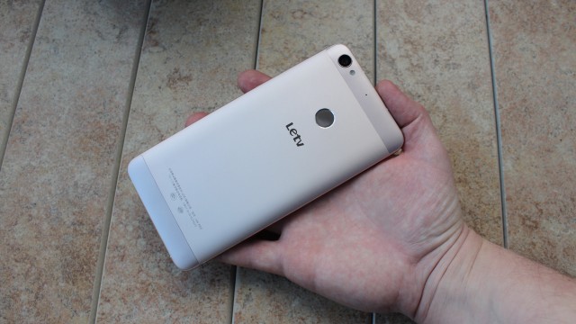 Letv Le 1s Unboxing and First Impressions - Gizmochina