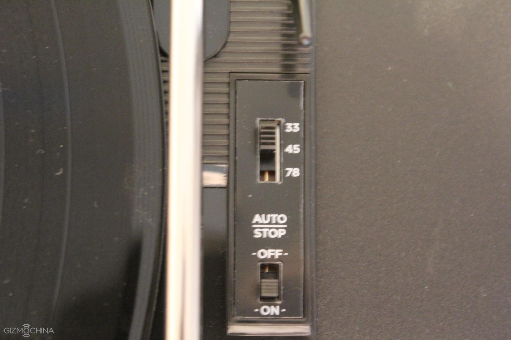 Get $20 Off the Best Affordable Vintage Vinyl Record Player by 1byone