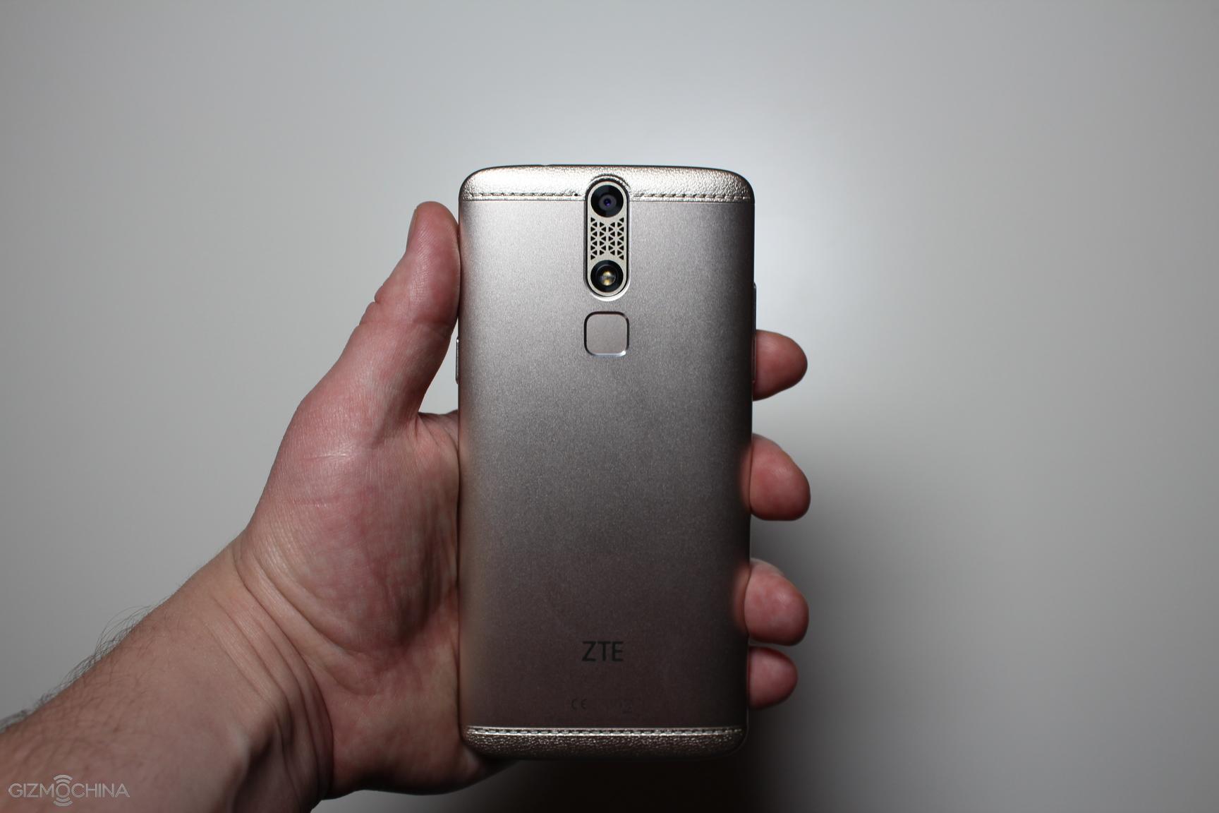ZTE Axon Mini Unboxing and First Impressions: Great Phone with Force ...