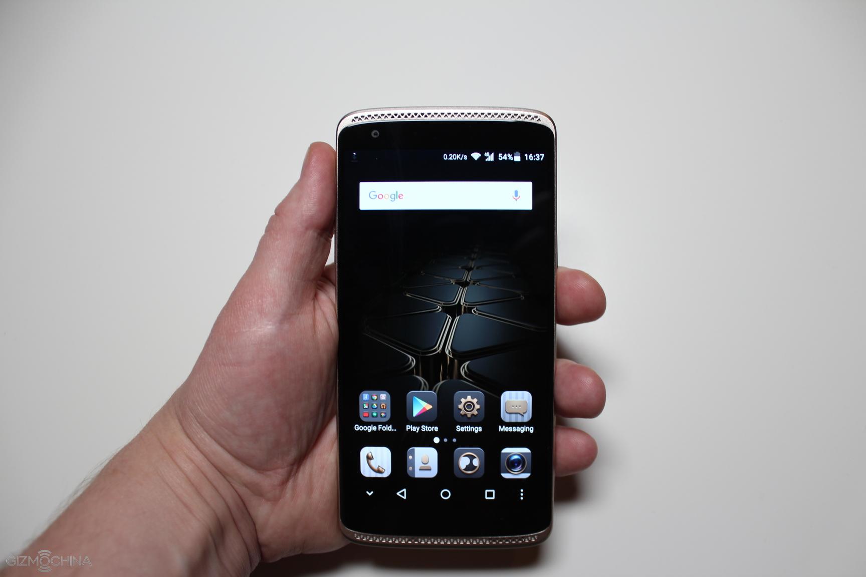 ZTE Axon Mini Unboxing and First Impressions: Great Phone with Force ...