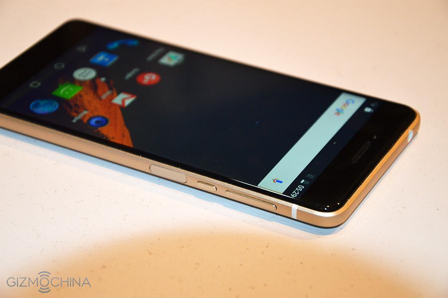 Hands On: Ulefone Future Bezel-less Smartphone - Gizmochina