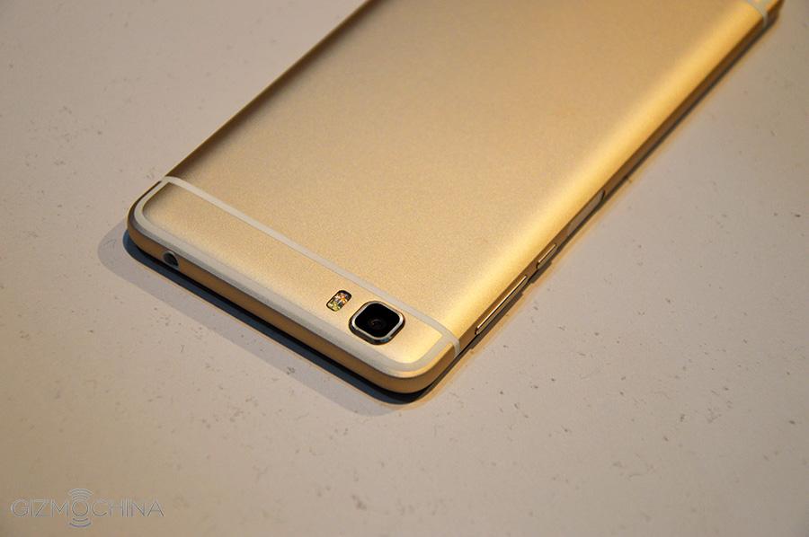 Hands On: Ulefone Future Bezel-less Smartphone - Gizmochina