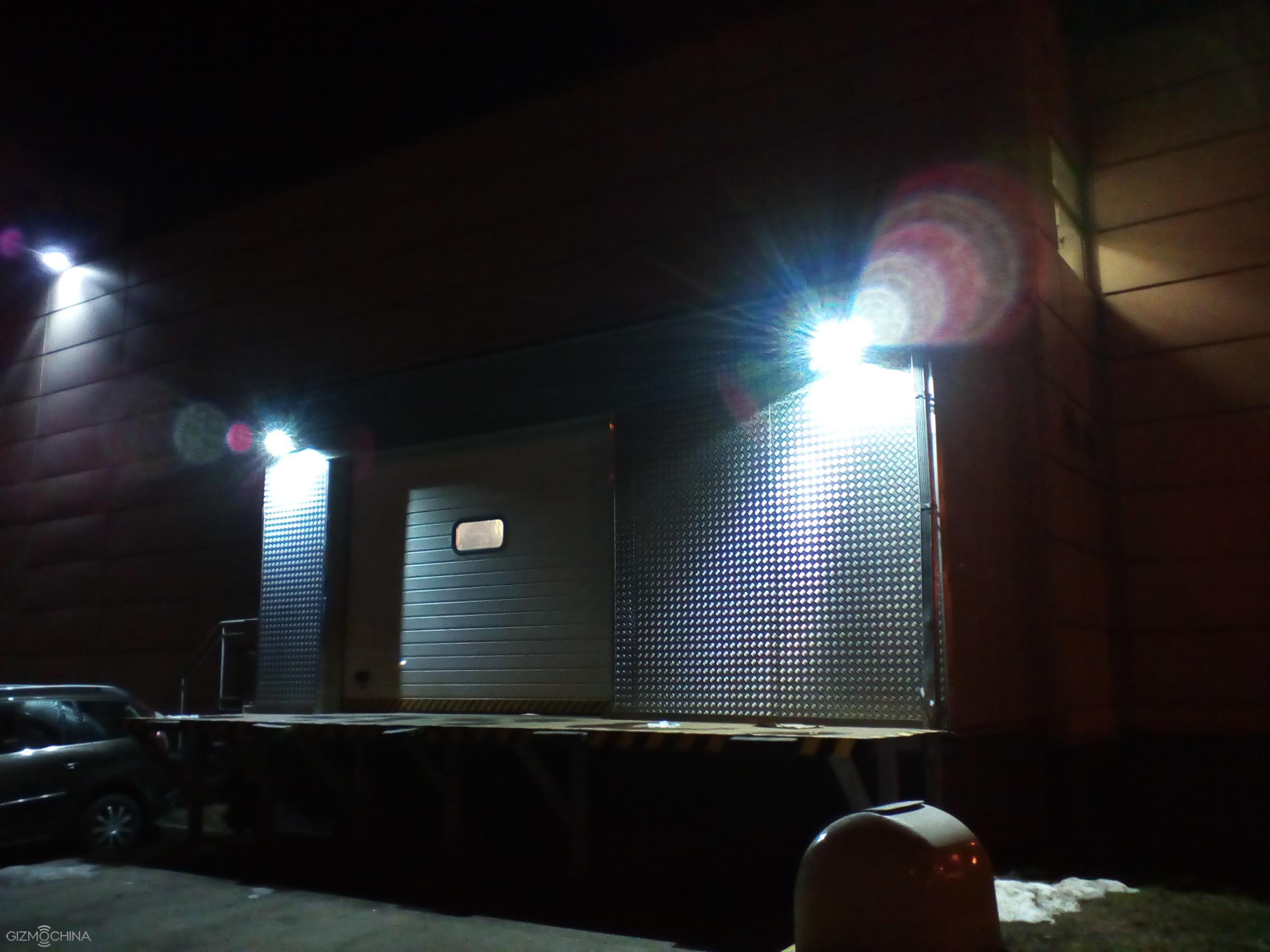 TCL 302U Review - Gizmochina