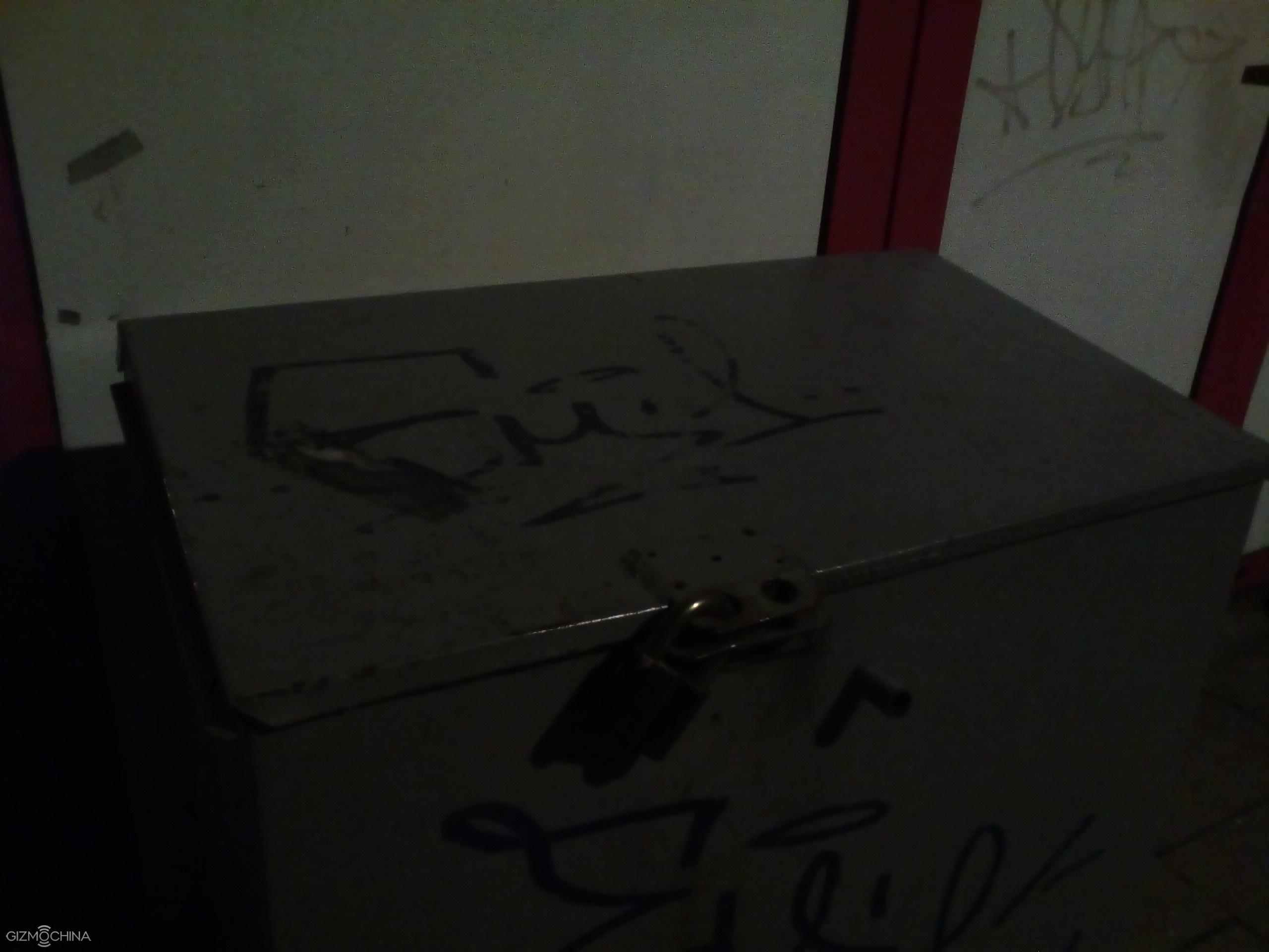 TCL 302U Review - Gizmochina