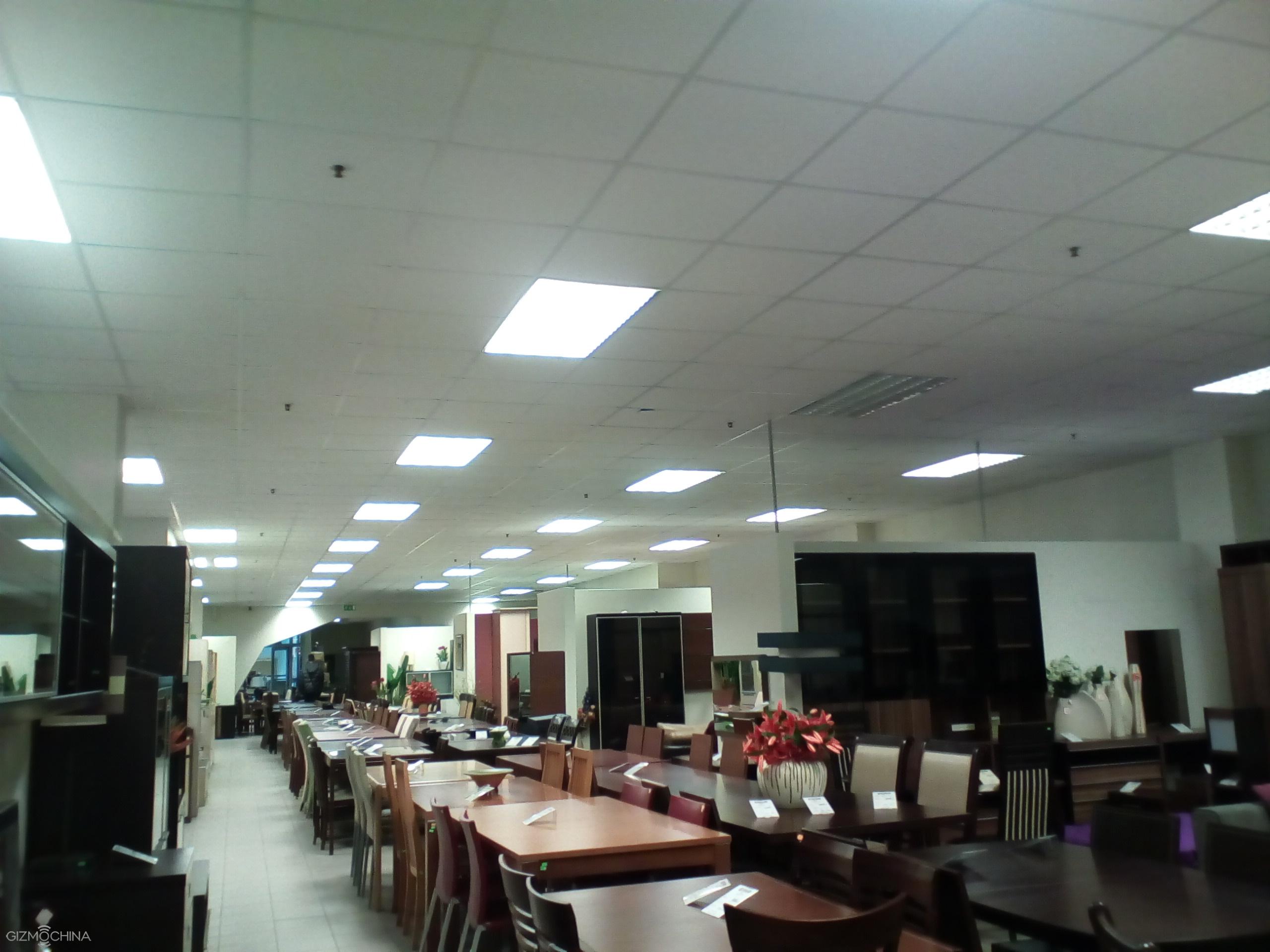 TCL 302U Review - Gizmochina