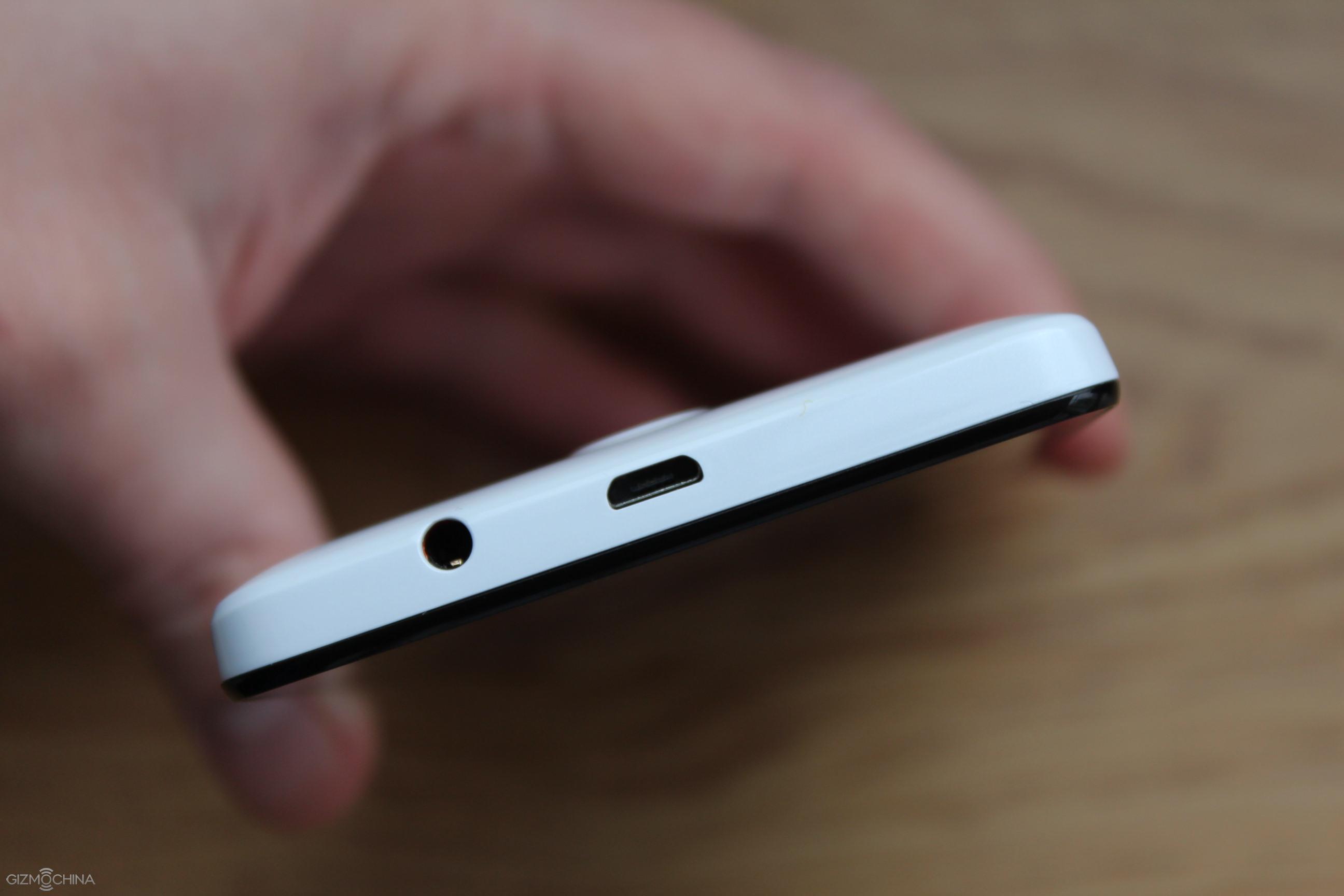 TCL 302U Review - Gizmochina