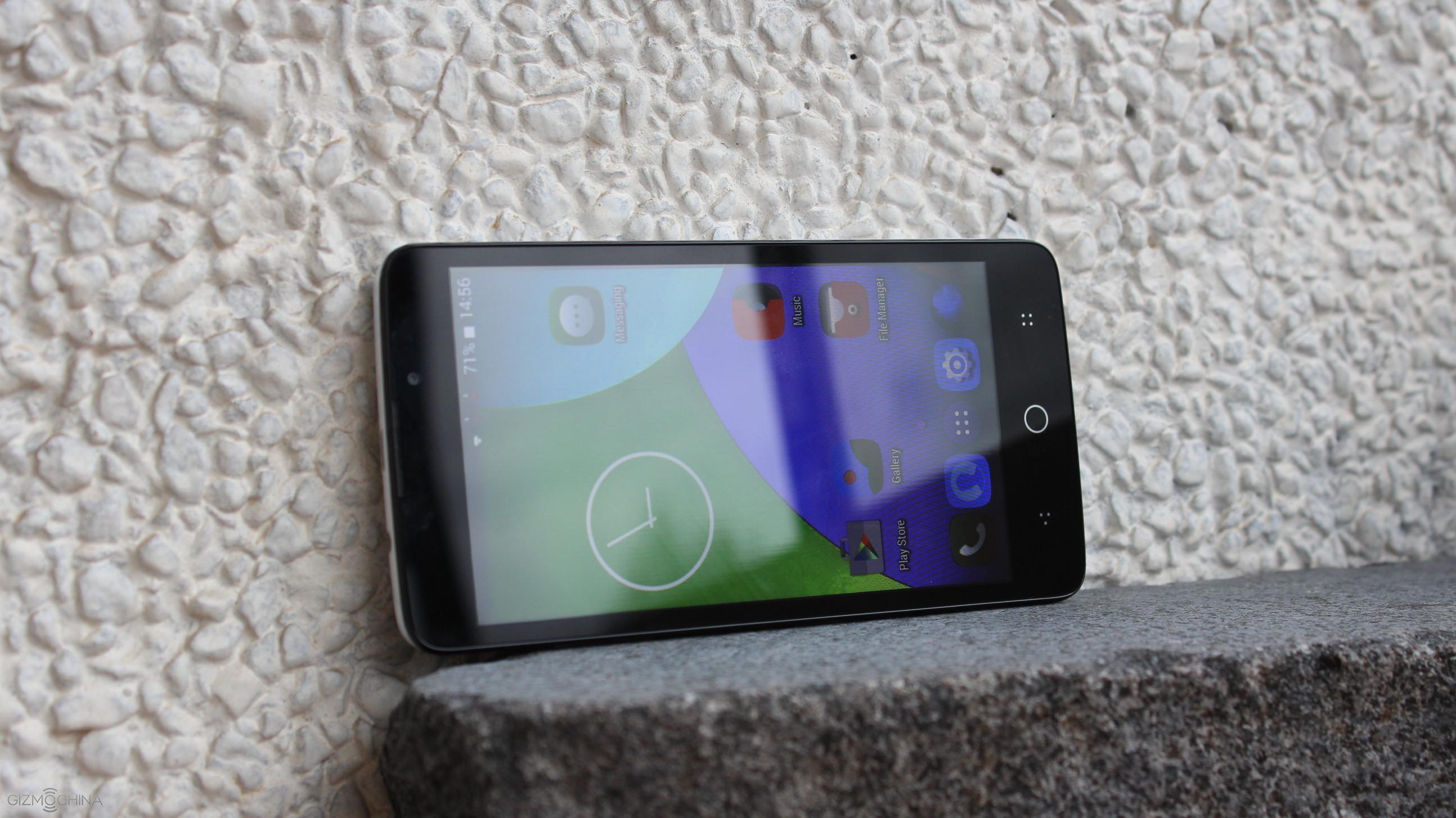 TCL 302U Review - Gizmochina