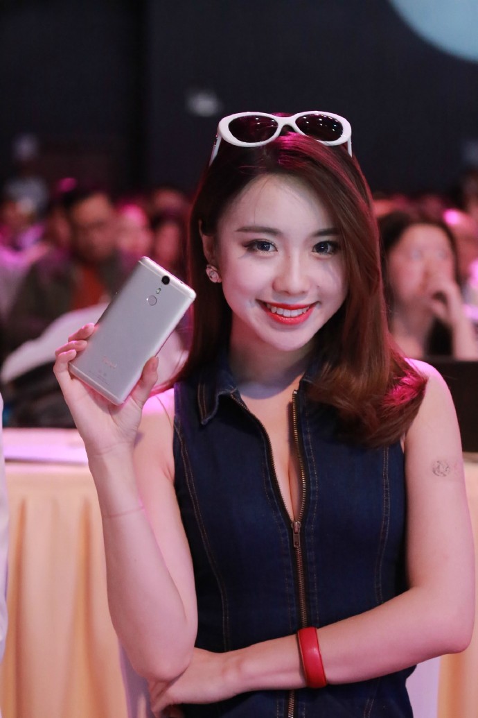 Ivvi i3 Launched With Snapdragon 430, 4GB RAM & Super Thin Metal Body - Gizmochina