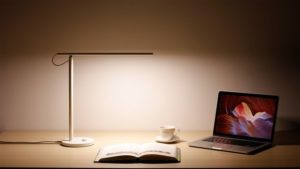Xiaomi Unveils A New Mi Smart LED Desk Lamp for $26 - Gizmochina
