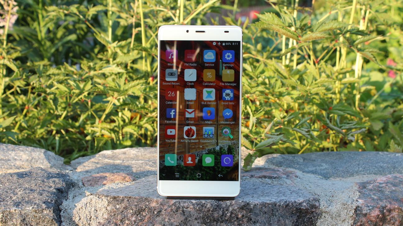 bezel-less phone Archives - Gizmochina