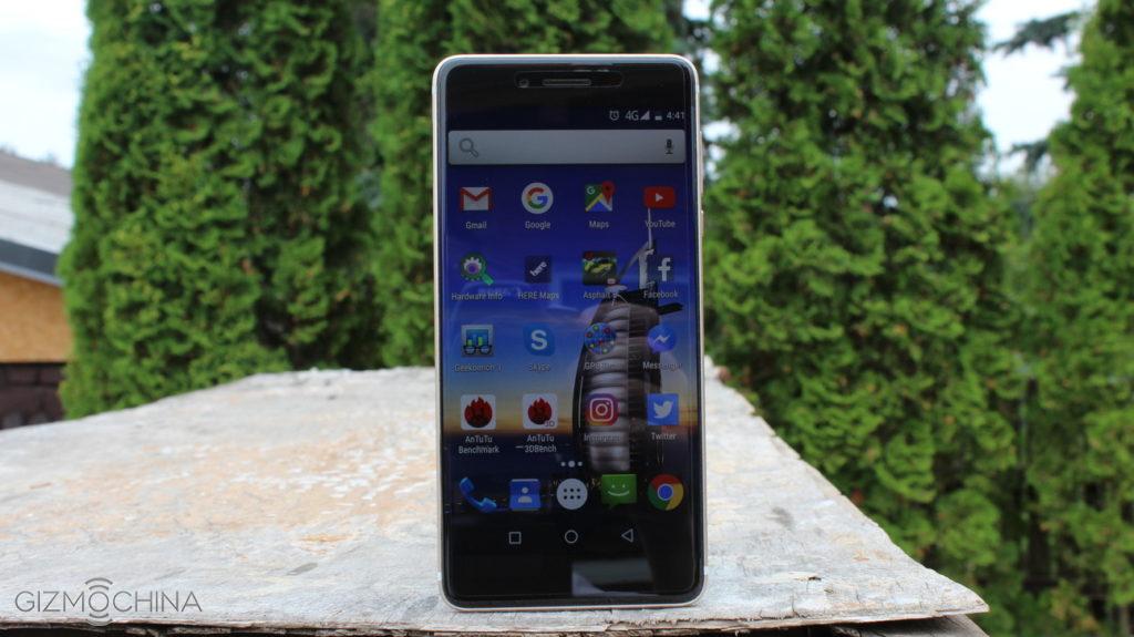 Ulefone Future Review - Budget Bezel-Less Smartphone! - Gizmochina