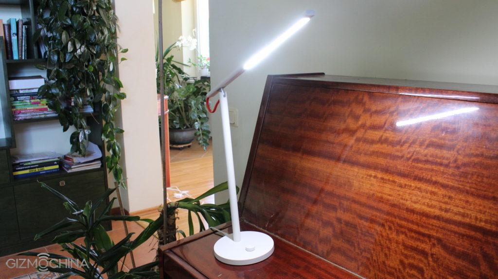 Xiaomi Smart LED Desk Lamp Review - The Most Beautiful Desk Lamp ...