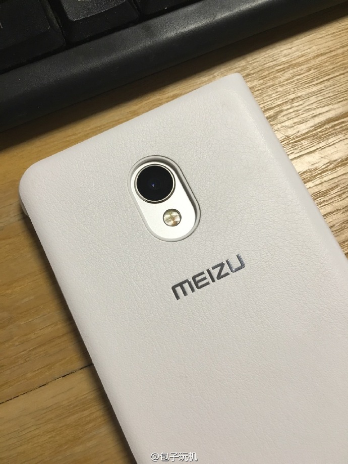 Leaked Live Image of Meizu MX7 With Thin Side Bezels Surfaces Online - Gizmochina