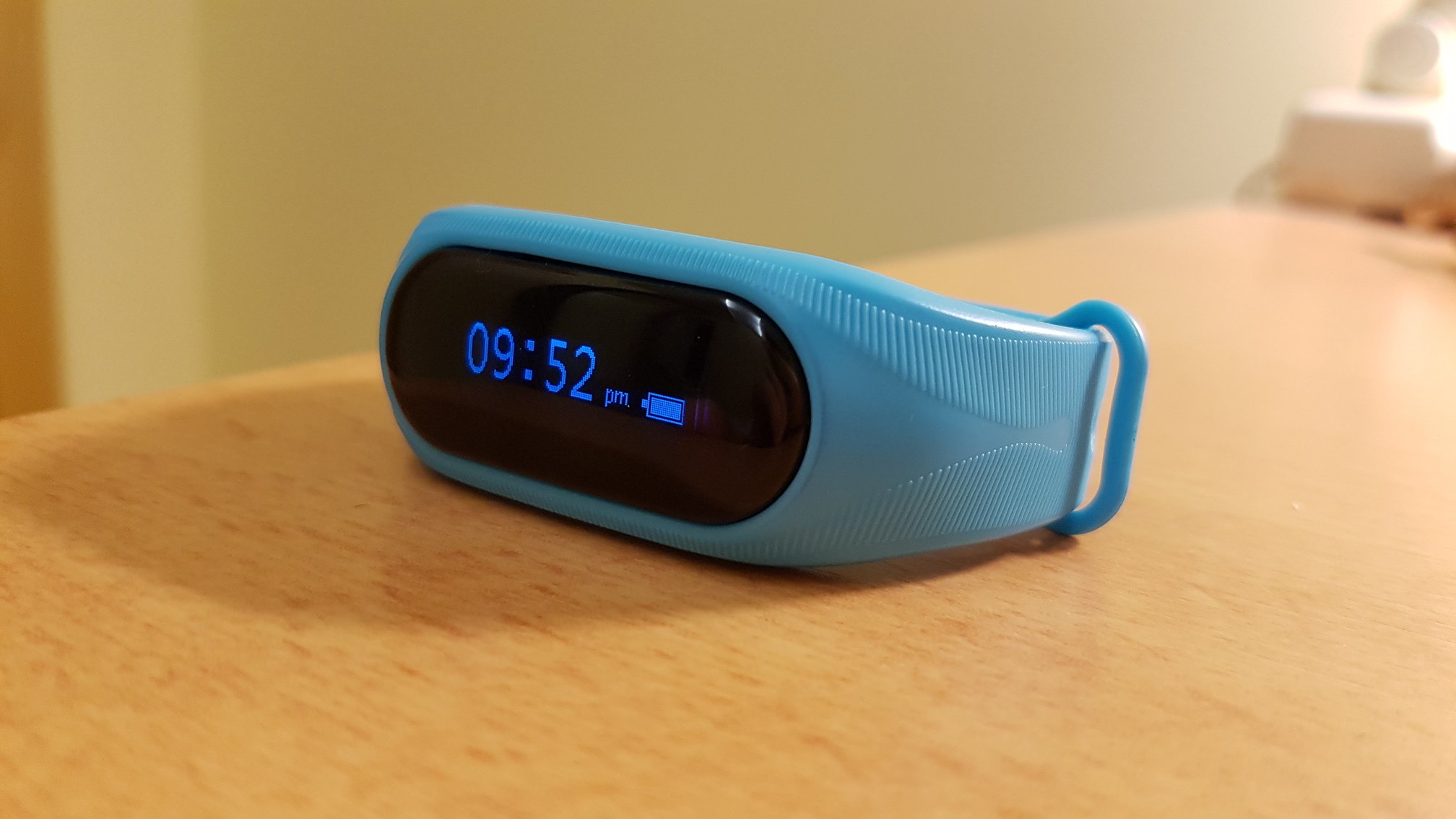 Cubot V1 Smartband Review - A Perfect Mi Band 2 Alternative - Gizmochina
