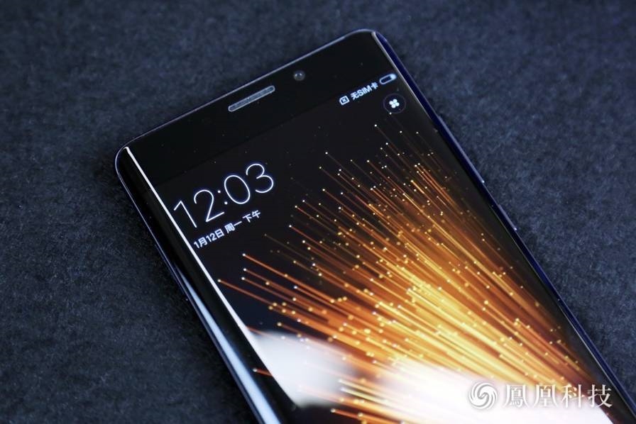 Xiaomi Mi Note 2 Unboxing & Hands-on Images: Spotless Beauty!