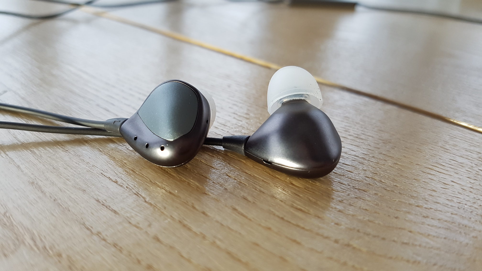 Elephone ELE Whisper Noise Cancelling Hi-Fi Headphones Review - Gizmochina