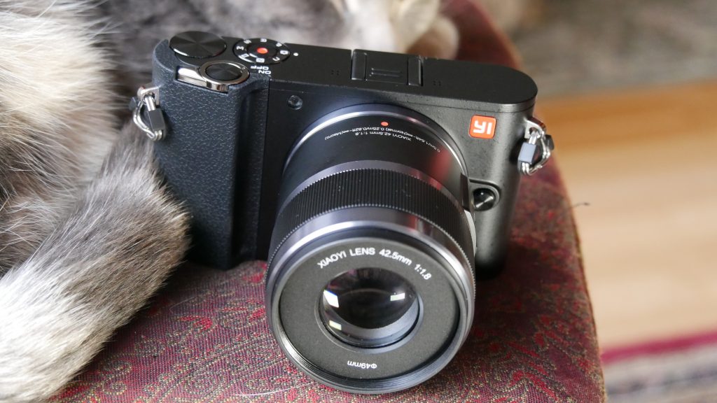 YI M1 Mirrorless Digital Camera Review - Gizmochina