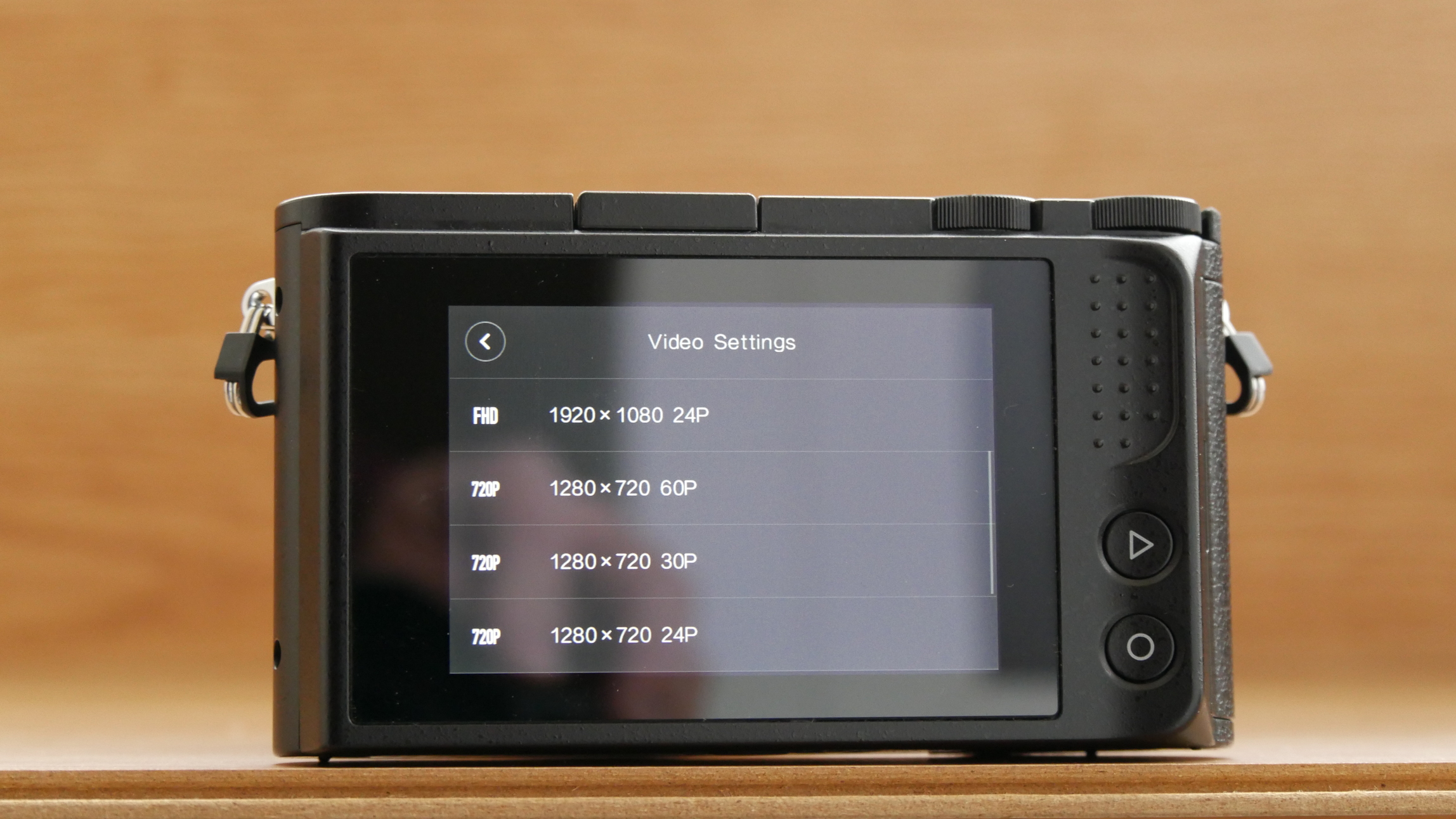 YI M1 Mirrorless Digital Camera Review - Gizmochina