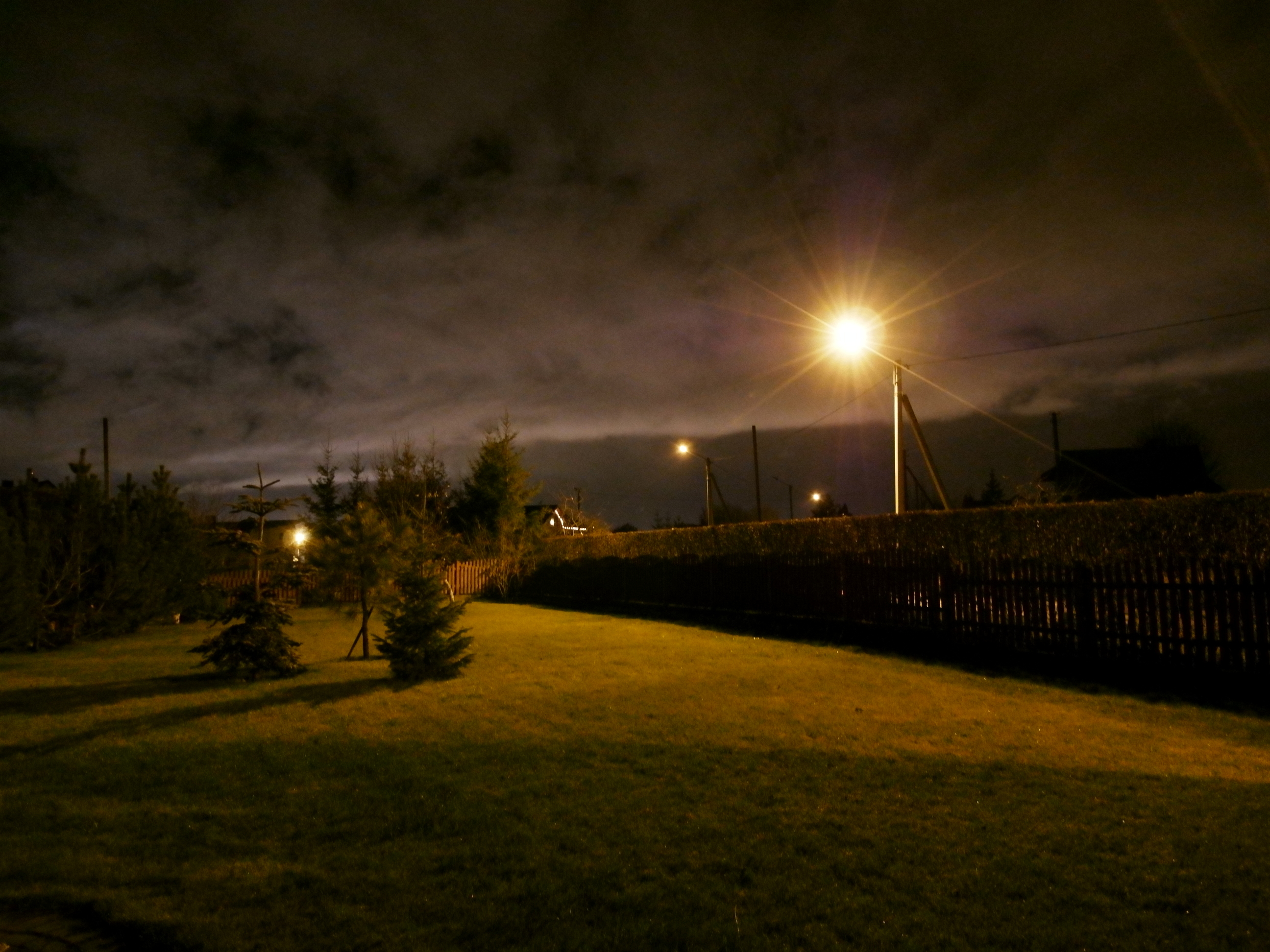 YI M1 Mirrorless Digital Camera Review - Gizmochina