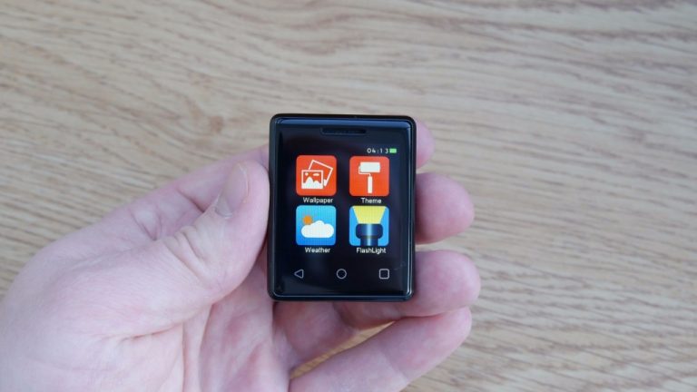 Smallest Smartphone in the World! Vphone S8 Review - Gizmochina