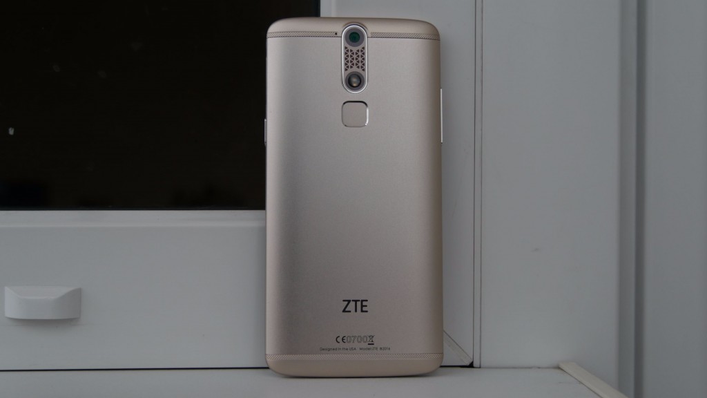 ZTE Axon Mini Review 1 Year Later - A Great Option for just $140 ...