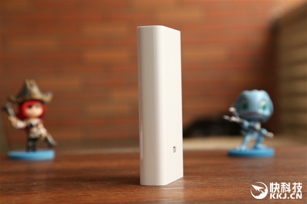 Official Pictures of 20000mAh Xiaomi Mi Power 2 Power Bank - Gizmochina