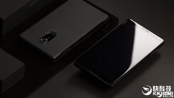 Lenovo ZUK Edge Killer Feature: Under Glass Fingerprint Home Button ...