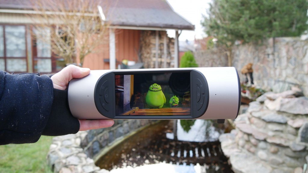 Miro Smart Media Center Review - A Speaker That You Have Never Seen ...