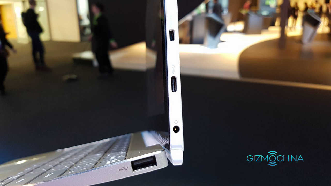 Lenovo Miix 320 Hands On: Cheap 2-in-1 Convertible With Amazing Built ...