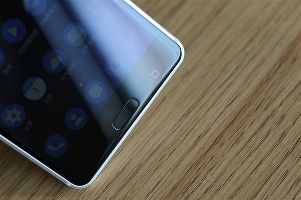 Nokia 6 Silver Colour Variant Dazzles in Stunning Hands-on Photos ...