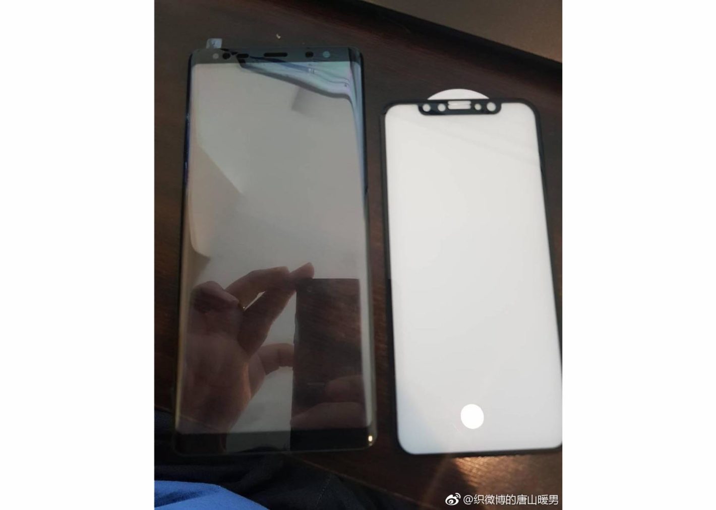 Samsung Galaxy Note 8, iPhone 8 Front Panels Appear in Same Leaked Image - Gizmochina