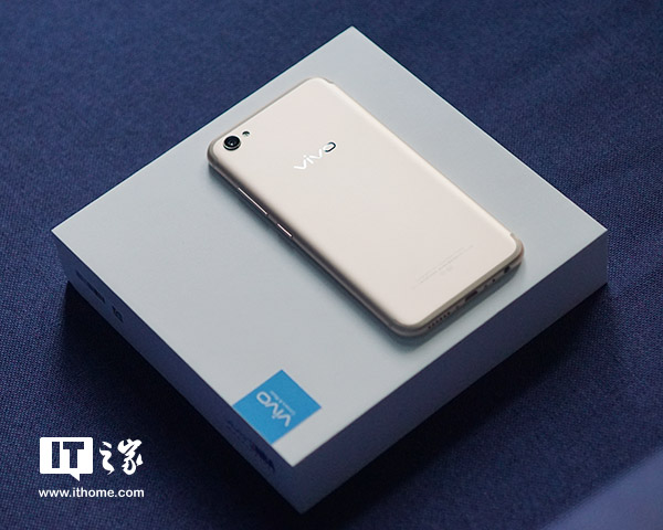 Vivo X9S & X9S Plus Unboxing And Hands on Photos - Gizmochina