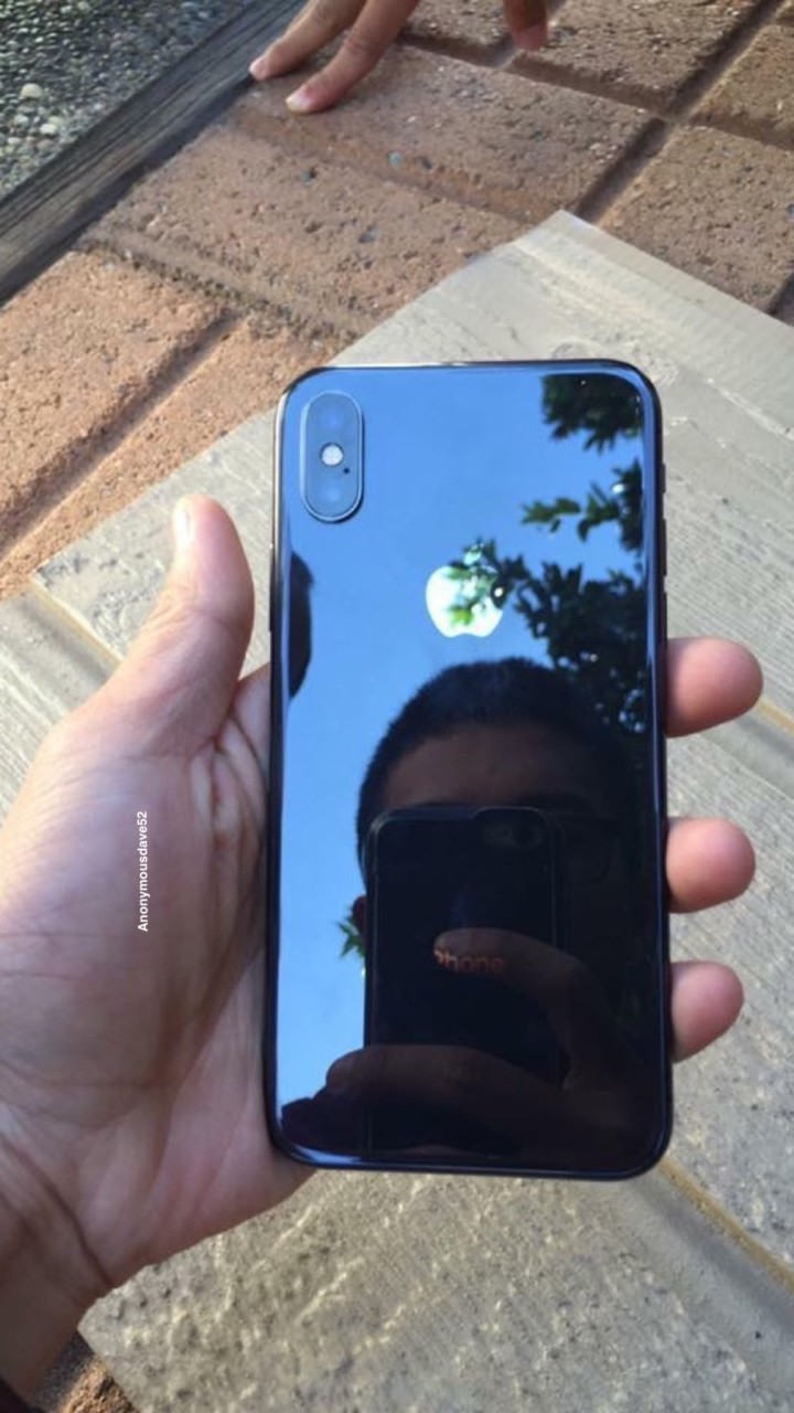 Real Images and Video of Apple iPhone X Leaked Before Official Pre ...