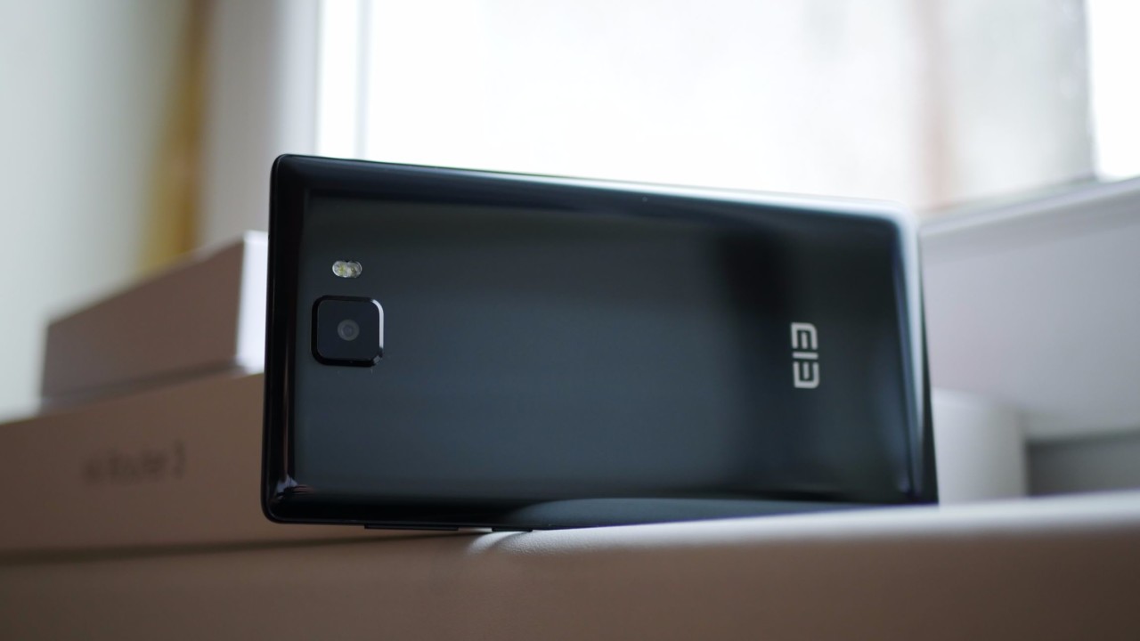 The Best Budget Bezel Less Smartphone 2017? Elephone S8 Review ...