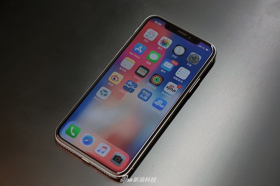 Here's The iPhone X Hands On Photos: Always A Beauty To Behold - Gizmochina