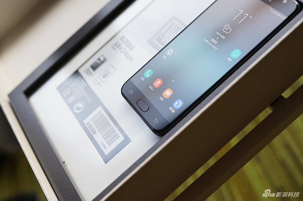 Samsung Galaxy C8 Photo Tour: Here's Samsung's Second Dual Camera Phone ...