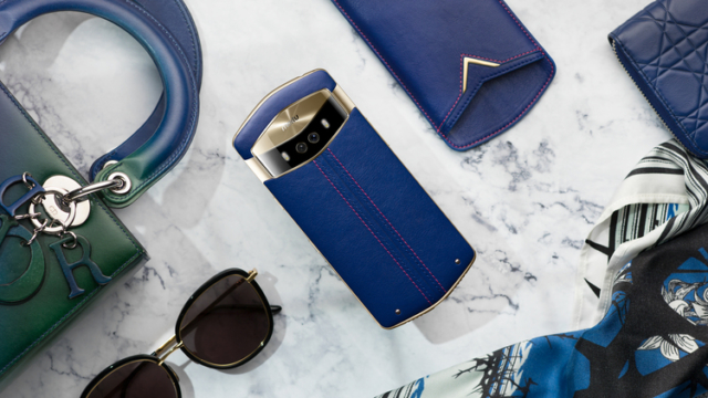 Meitu V6 is Official: Packs Four Cameras, Colorful Leather Back & 128GB ...