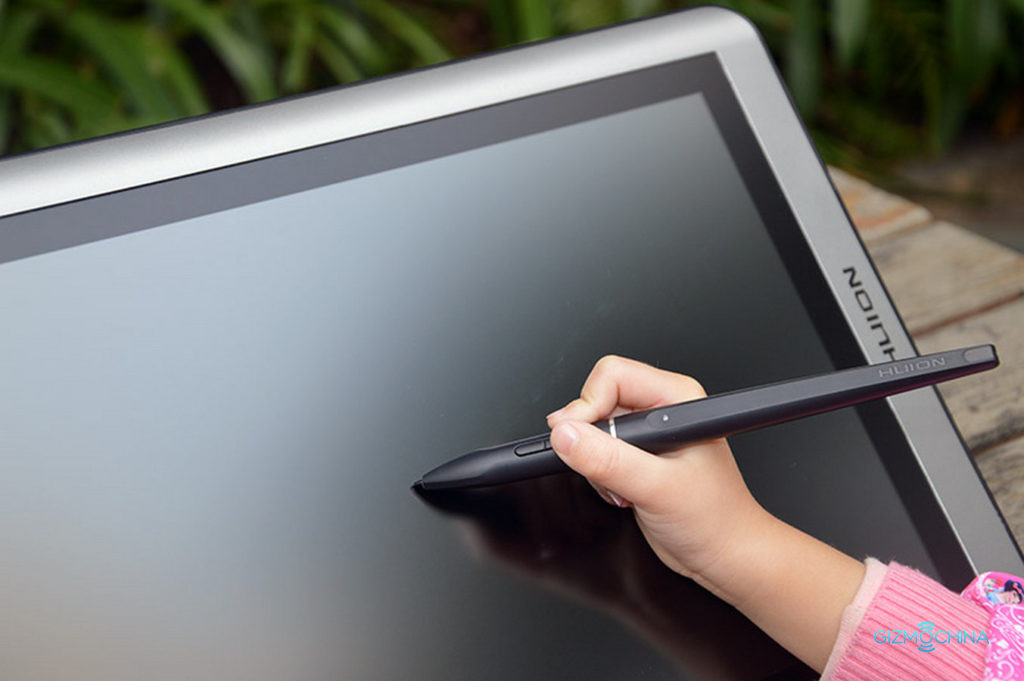 Huion Kamvas GT 156HD V2 Quick Hands On: A Smart Graphics PenDisplay ...